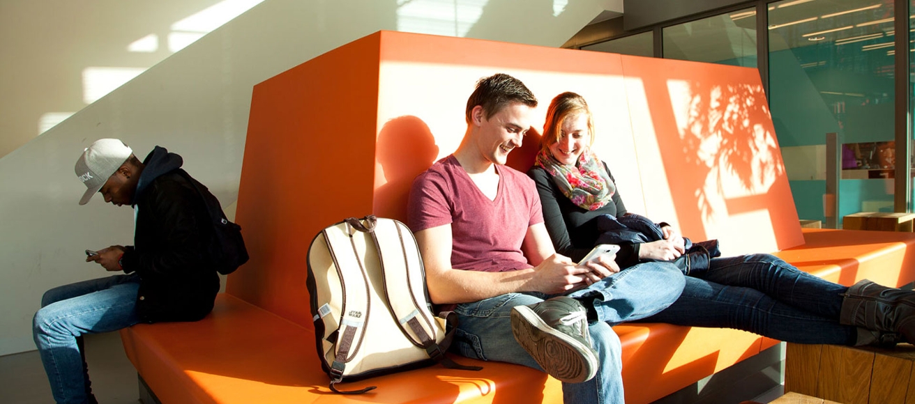 Hogeschool van Amsterdam: hbo studeren en onderzoeken - HvA